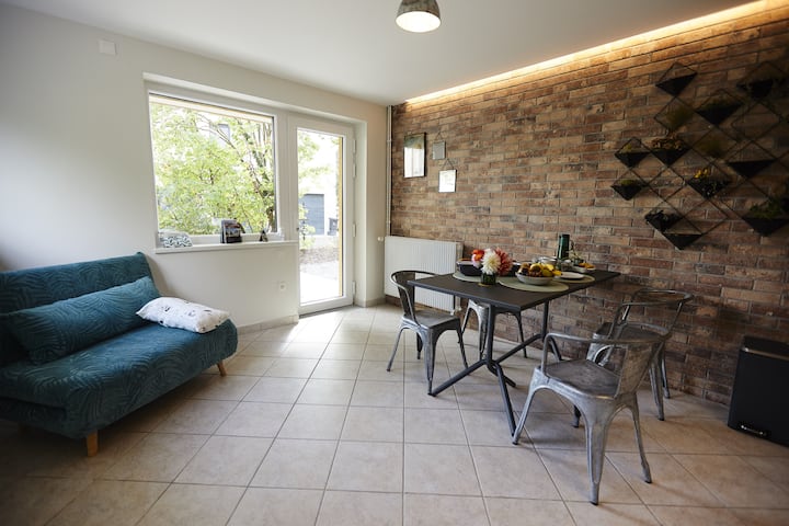 Colmar Proche Centre - Jardin Et Place De Parking - Eguisheim