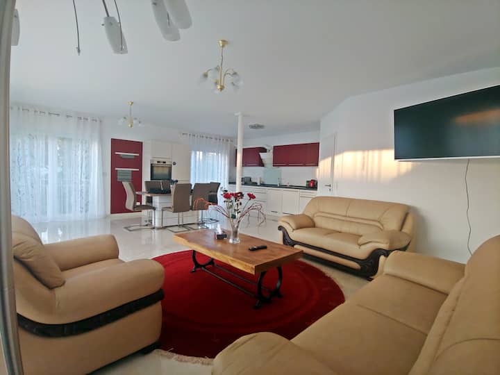 Neu Extravagant Housing Ii Heidelberg 4-8 Personen - Dossenheim