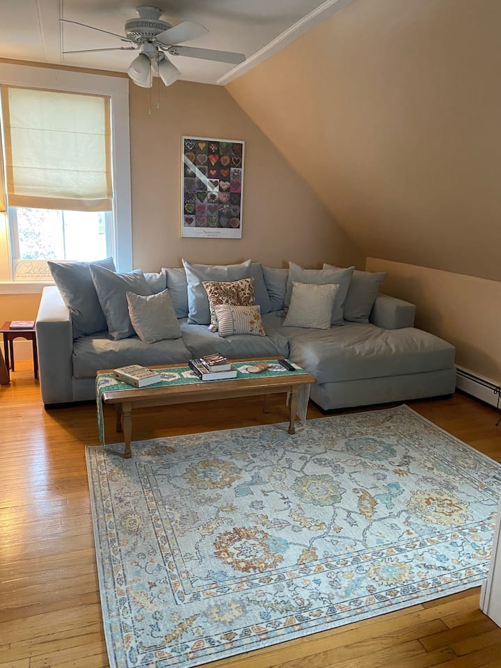Beverly Ma ~ Sometimes Inn ~ Charming & Cozy! - Salem, MA