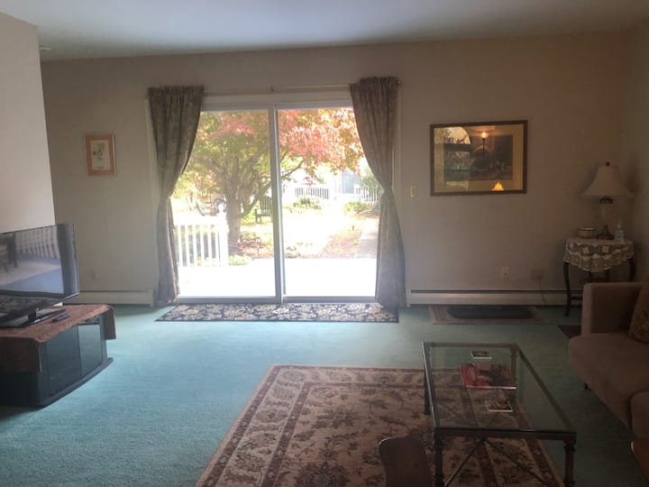 Casita By The Green: Quiet, Country, Close To Town - Brattleboro, VT