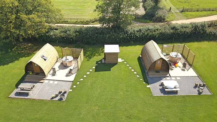 Wigwam,  Hot Tub, Own Bathroom, Beautiful Views  2 - Bridgwater