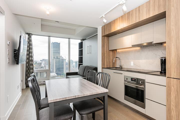 Dtown New Calm Studio-monthly Rental - Montreal