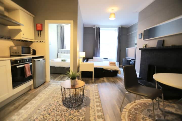 Temple Bar City Hall 1 Bed - Dublin, Ireland