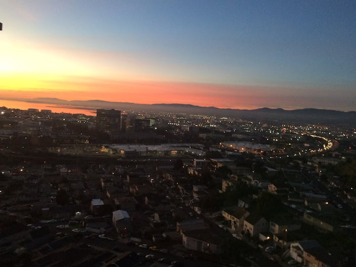 Cloud 16 (South San Francisco) - Millbrae, CA