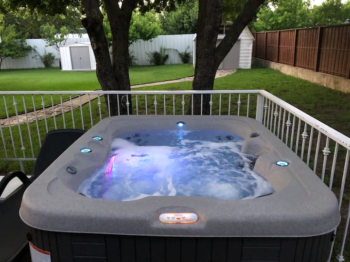 Great House On Big 1 Acre - Groups Big And Small ! - Lancaster, TX