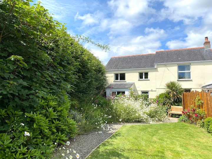 Apple Tree Cottage - Riverside Farm 2-bedrooms - Bodmin