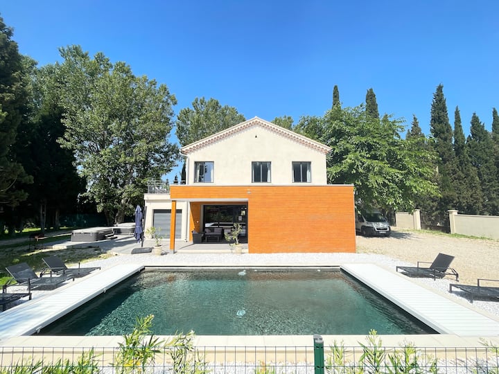 La Maison Des Eucalyptus - Piscine, Jacuzzis, Lac - Orange