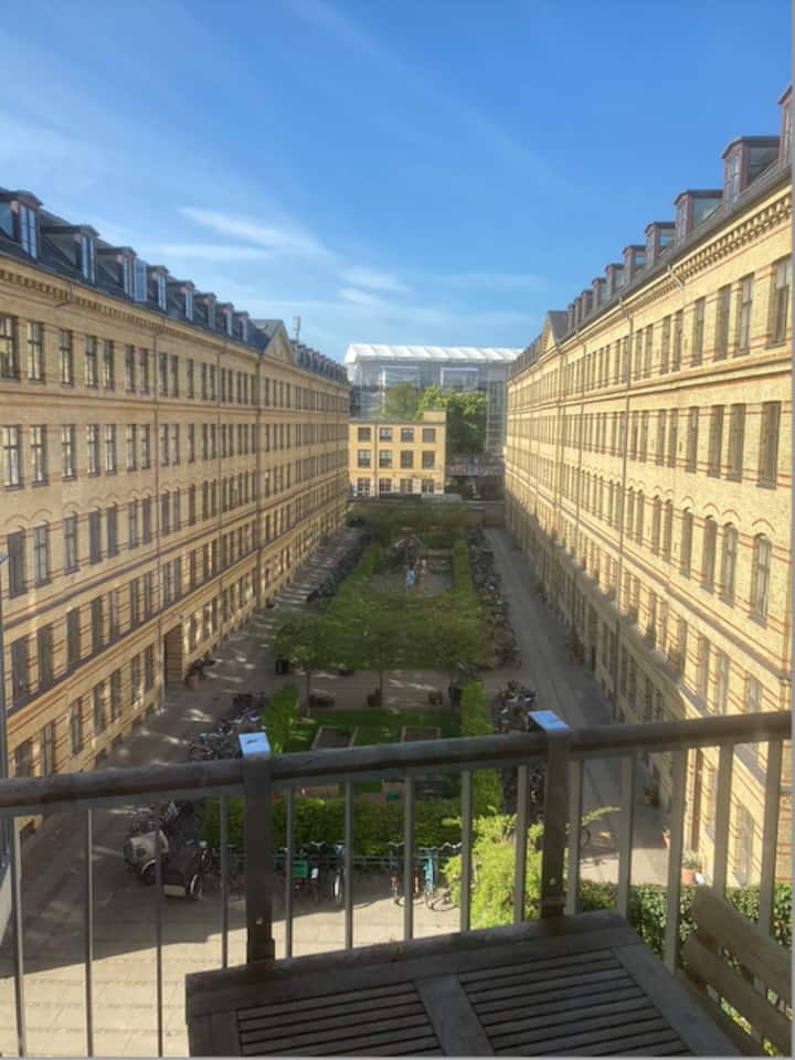 Bright, Quiet & Cozy Apartment In Cool Area - Copenhagen