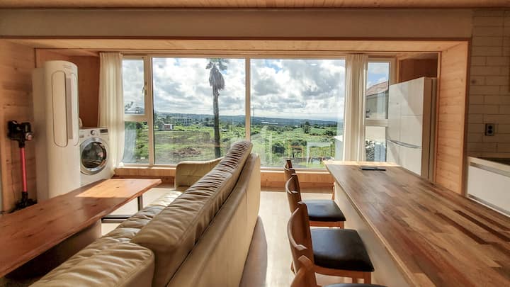 [르빌리지애월]45평,제주정원,바다뷰, 노을뷰 - B#2(3룸)(유아용품제공) - Jeju-si