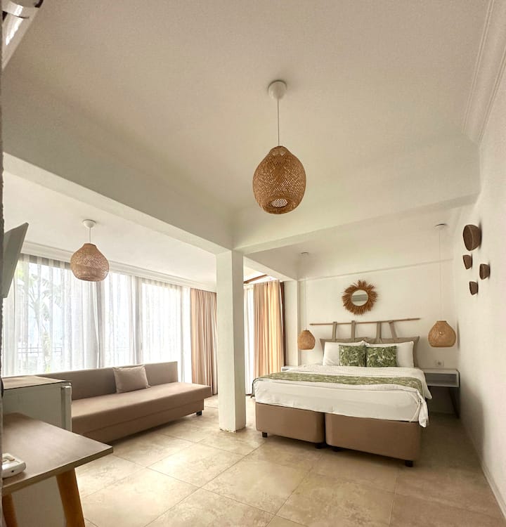 Denize 50m Mesafede  Butik Otel(limoncello) - Akyaka