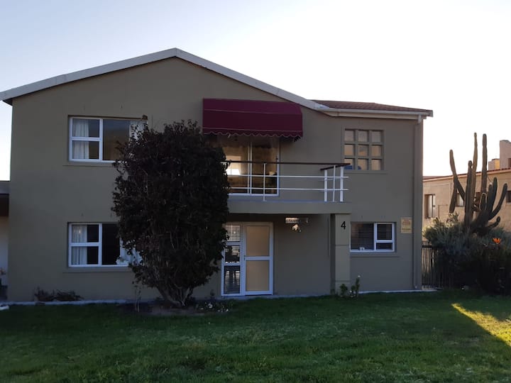 'Ocean Tides" Beach House - Yzerfontein