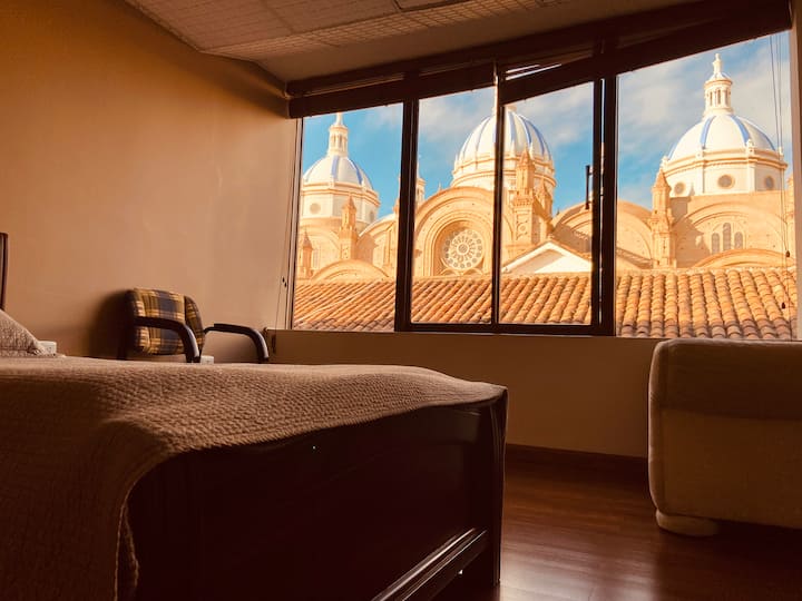 Cuenca Center 302 - Ecuador