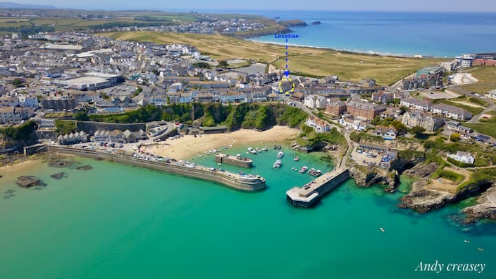 Perfect Position, Sea Views, Hot Tub And Parking - Fistral Beach