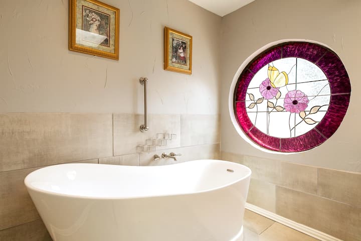 Wow! Custom 4/3 Single Story 2850 Sf Luxury Home - Plano