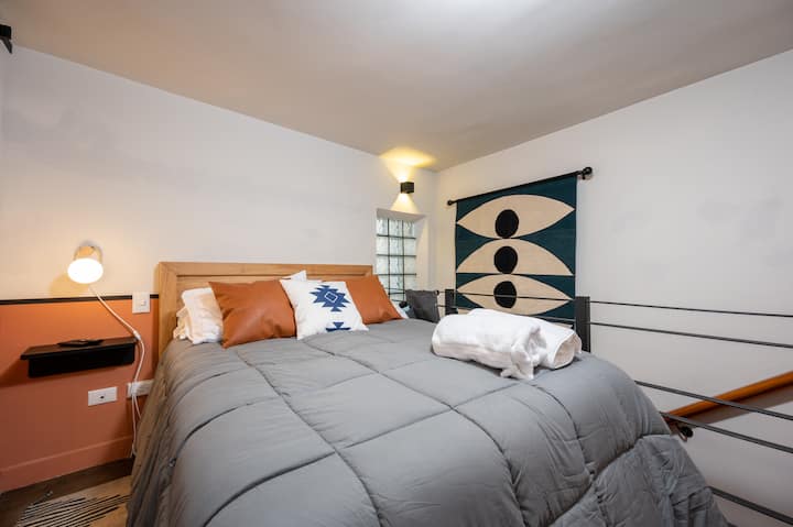 Modern Cozy Loft, Heart Historic Ctr, Fast Wi-fi - Guanajuato