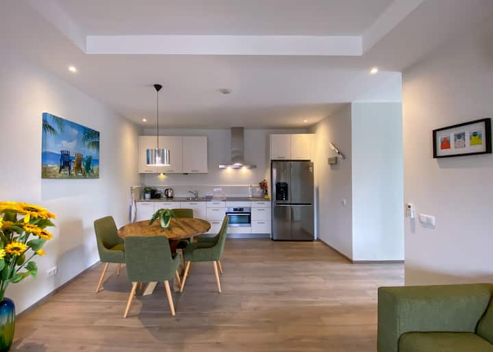 Kasdibloubai Blije Rust Ii No 6 - Curaçao