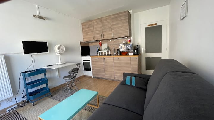 Studio Calme, Parking, Piscine Et Gardien - Grenoble