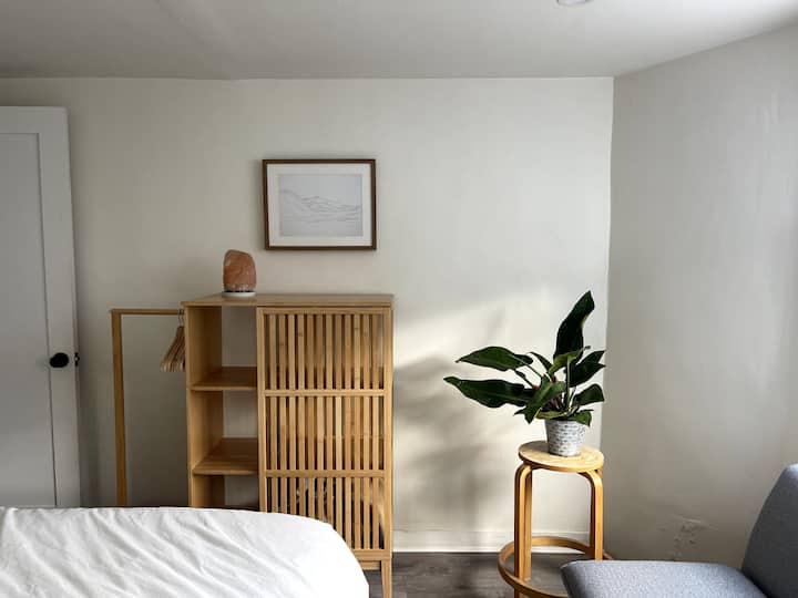 Golden Hill Hide Away - City Heights - San Diego