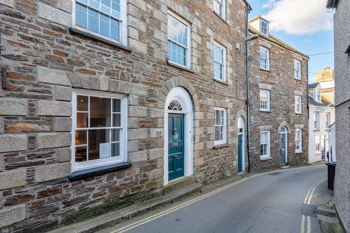 Old Harbour View, Mums Cottage, Mevagissey - Mevagissey