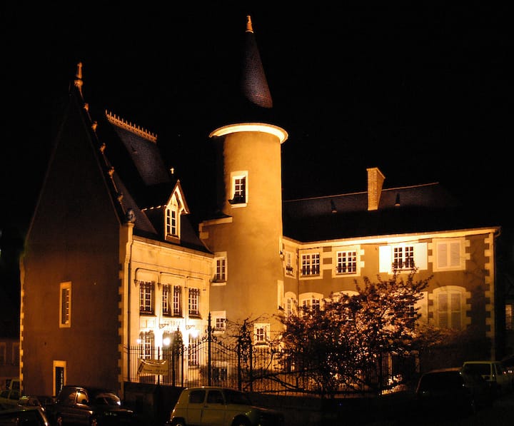 Très Grand Appartement Dans Le Centre Ville - Sancerre