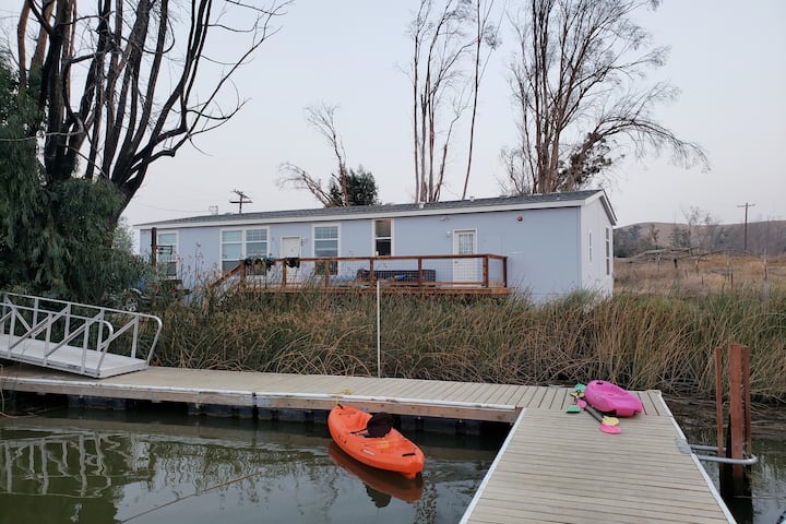 Secluded Waterfront House W/ Dock & Boat Slips - Fairfield, CA
