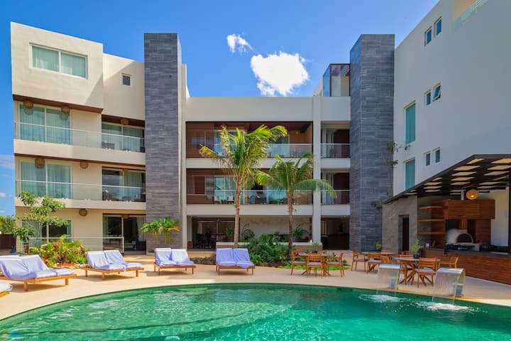 Stunning Seaview Penthouse Hot Tub Pool Garden 302 - Akumal