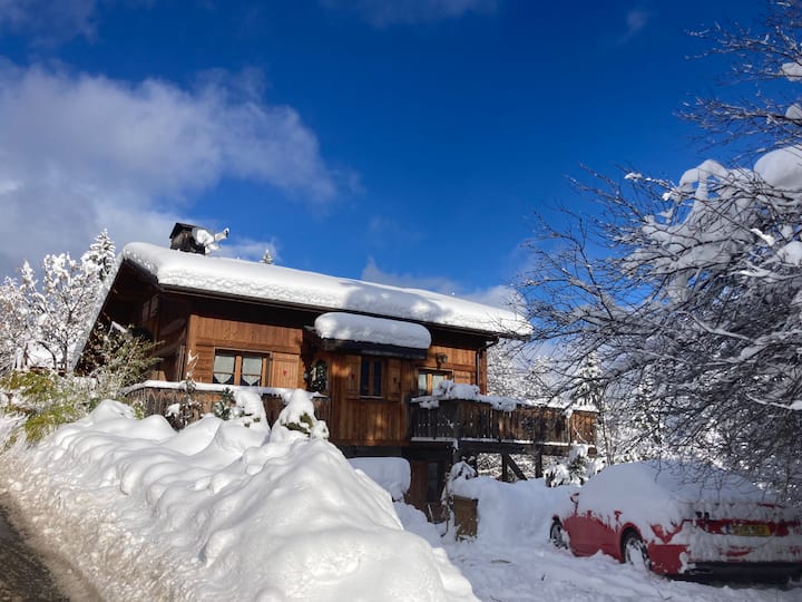 4* Chalet Apartment Meribel 3 Valleys. 2 Bedrooms - Méribel