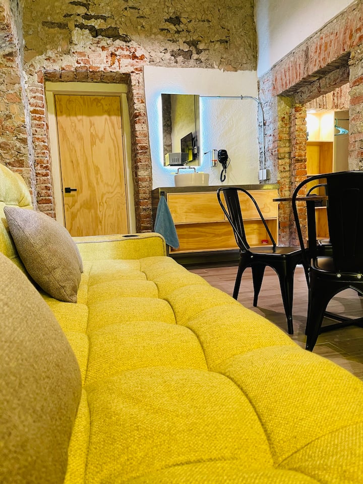 Suite Ecléctica 101 · Centro Histórico · Ac Cocina - Querétaro