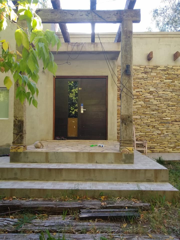 No Existe Mas Esta Casa Se Vendio - Centenario