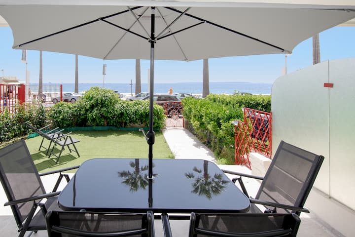 Steps To The Best Beach - Antibes