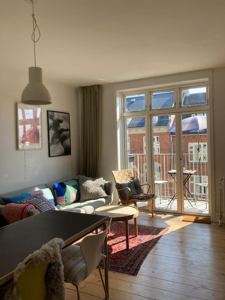 Skøn Lejlighed På Nørrebro Med God Udsigt! - Copenhague