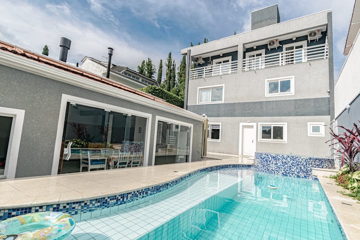 Sua Casa Em Curitiba C/ Piscina Externa Aquecida - Curitiba