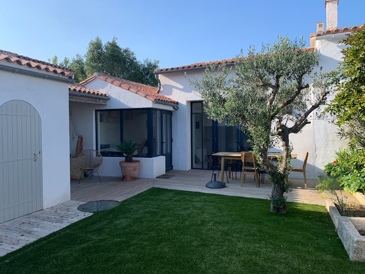 Les Hirondelles, Maison De Charme 4 Chambres, Loix - Île de Ré