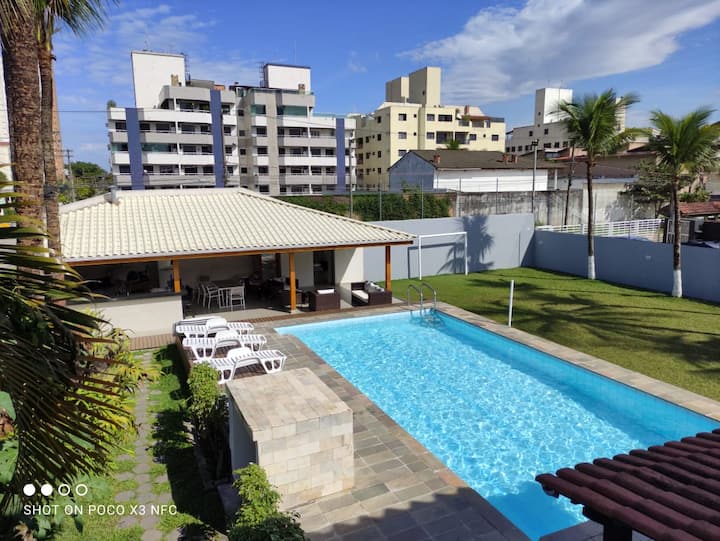 Casa P/ 15 Pessoas C/ 5 Suítes E Grande áRea Ext. - Guarujá