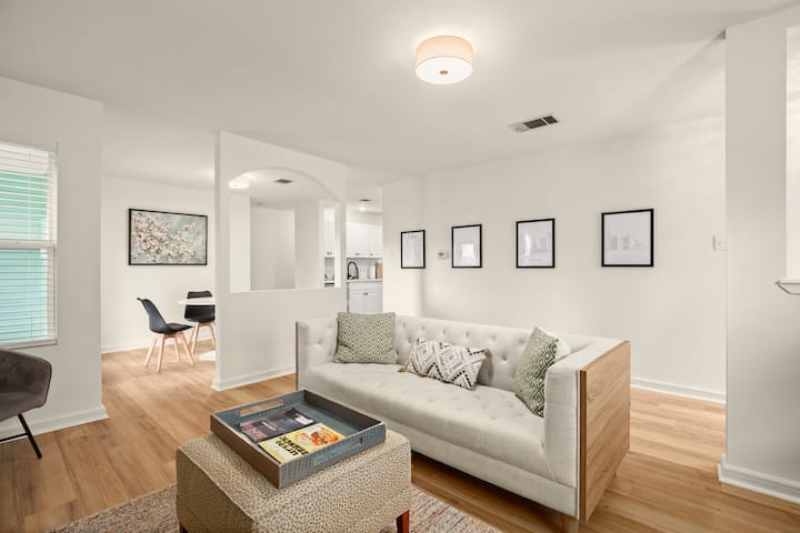 Dog-friendly 3br In South Austin W/ Fenced Yard - Austin