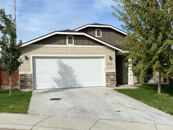 Furnished Home For 10 - ボイシ, ID