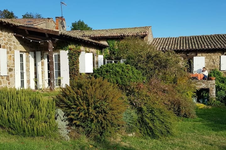 Petit Nid Authentique En Ardèche Verte - Annonay