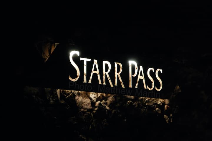 5-star Resort Home W/ac-heat , Free Parking, Wifi - Tucson Estates, AZ