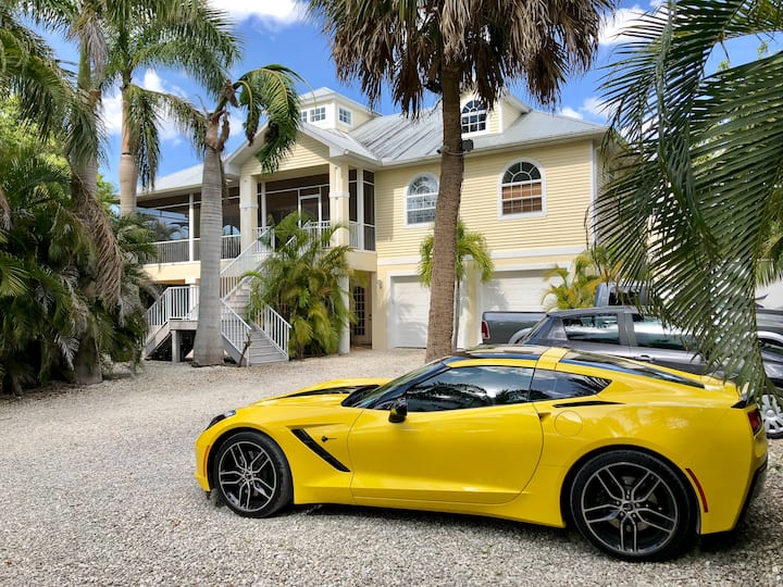 Private For Couple Or Single - Beach Only 2 Miles - Fort Myers Beach, FL