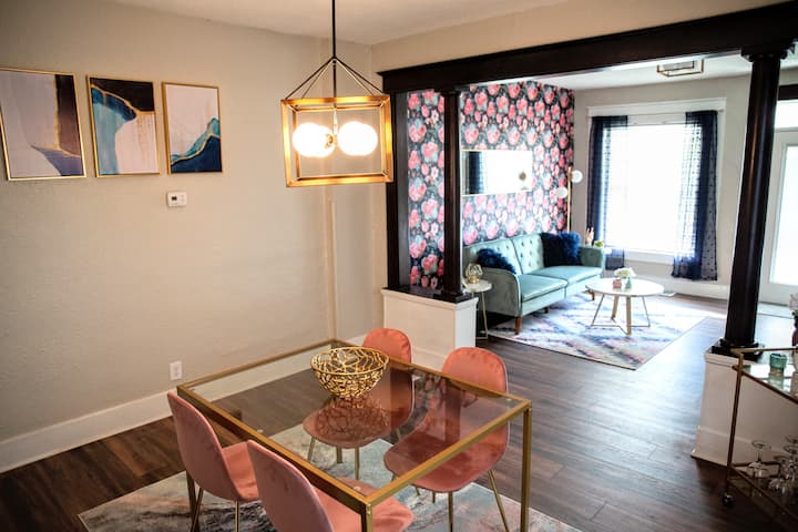 ⭐️Chic Remodeled 2br W/d Patio+bckyard🚶‍♀️tofountainsq - Indianápolis