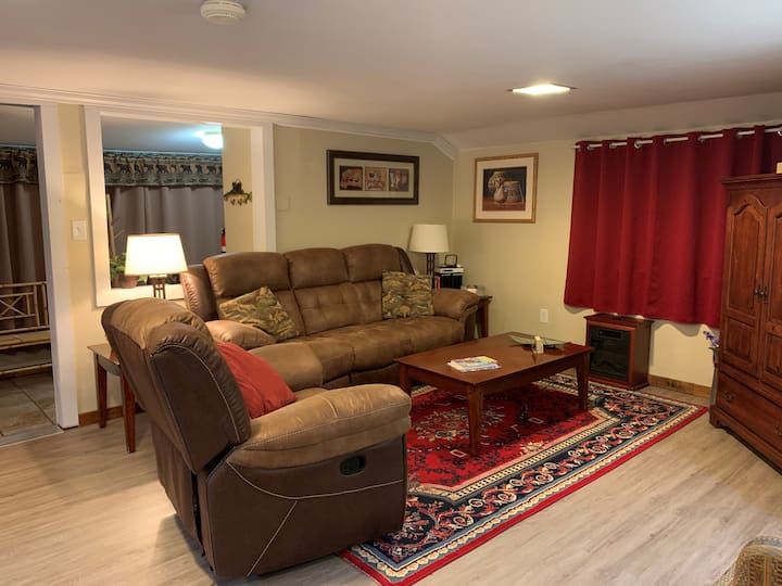 Quaint - Ruidoso, NM