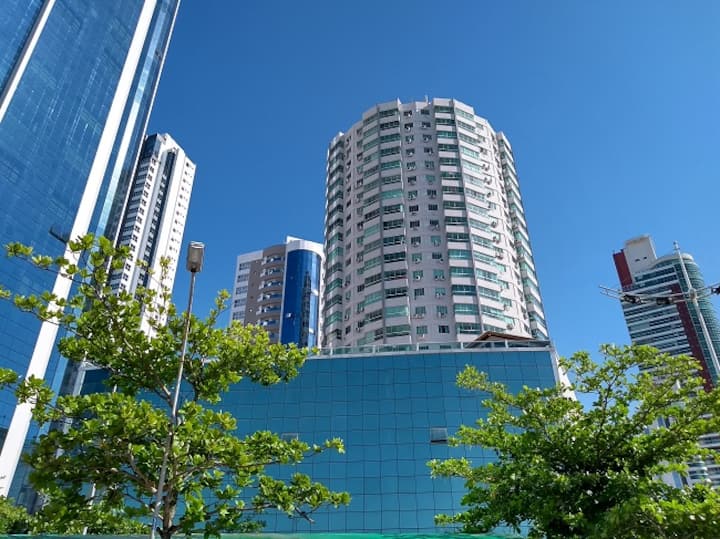 Apartamento Na Praia De Balneário Camboriú - Balneário Camboriú