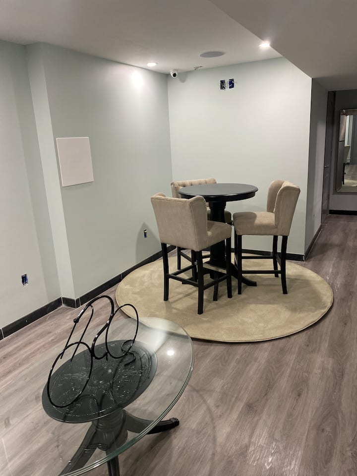 Lovely 1-bedroom Unit In Waterbury - Waterbury, CT