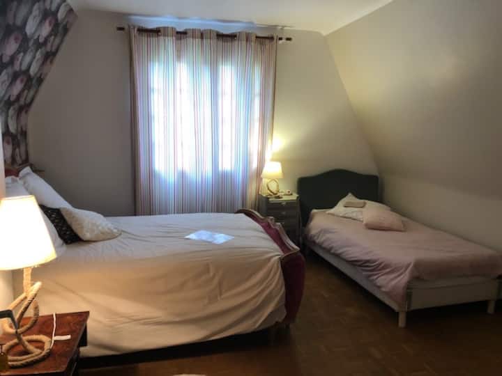 Chambre Vintage - Comme à  La Maison ! - Bédée