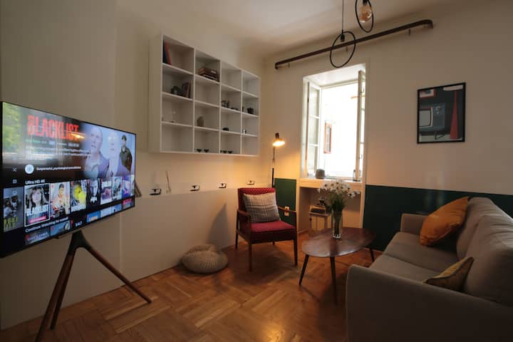 ☆ Scandi Design ✔ Self-checkin ✔ Netflix ✔ 2br - Jerewan