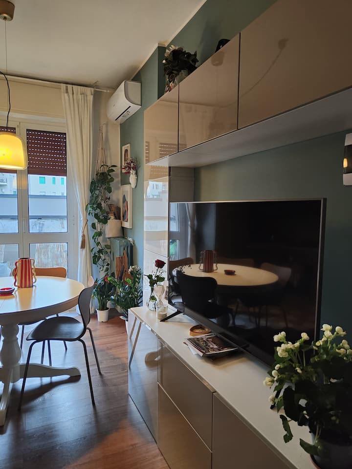 Good Vibes Apartment, Cozy Stay – Top Location - Milan
