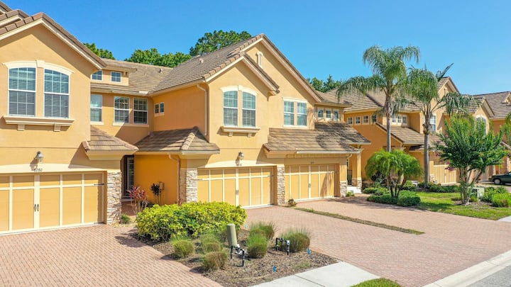 Vacation Dream Villa W/hot Tub - Sarasota