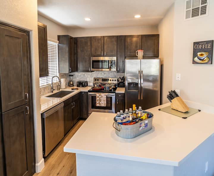 Scottsdale 2 Bedroom / 2 Bath Walk To Kierland - 鳳凰城