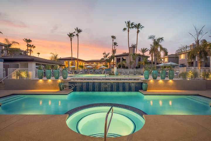 3 Bed / 2 Bath Condos Walk To Kierland Commons - Phoenix, AZ
