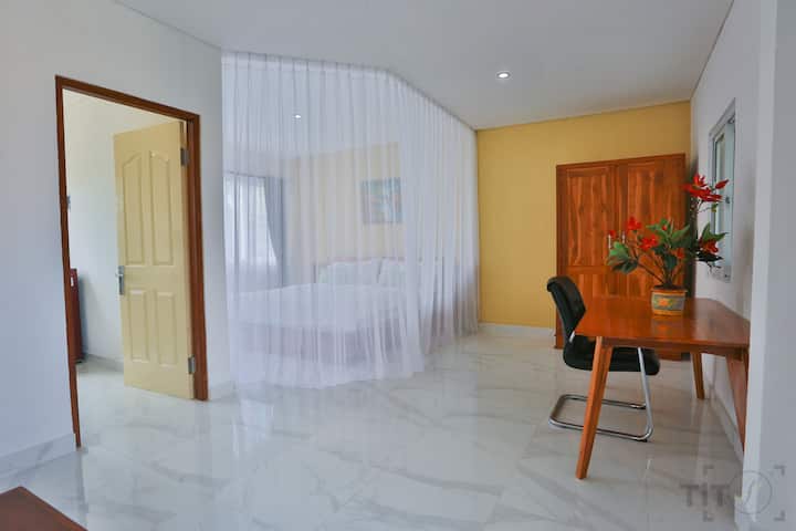 Deluxe Suite (201) | Serenity Twin Canggu - Canggu
